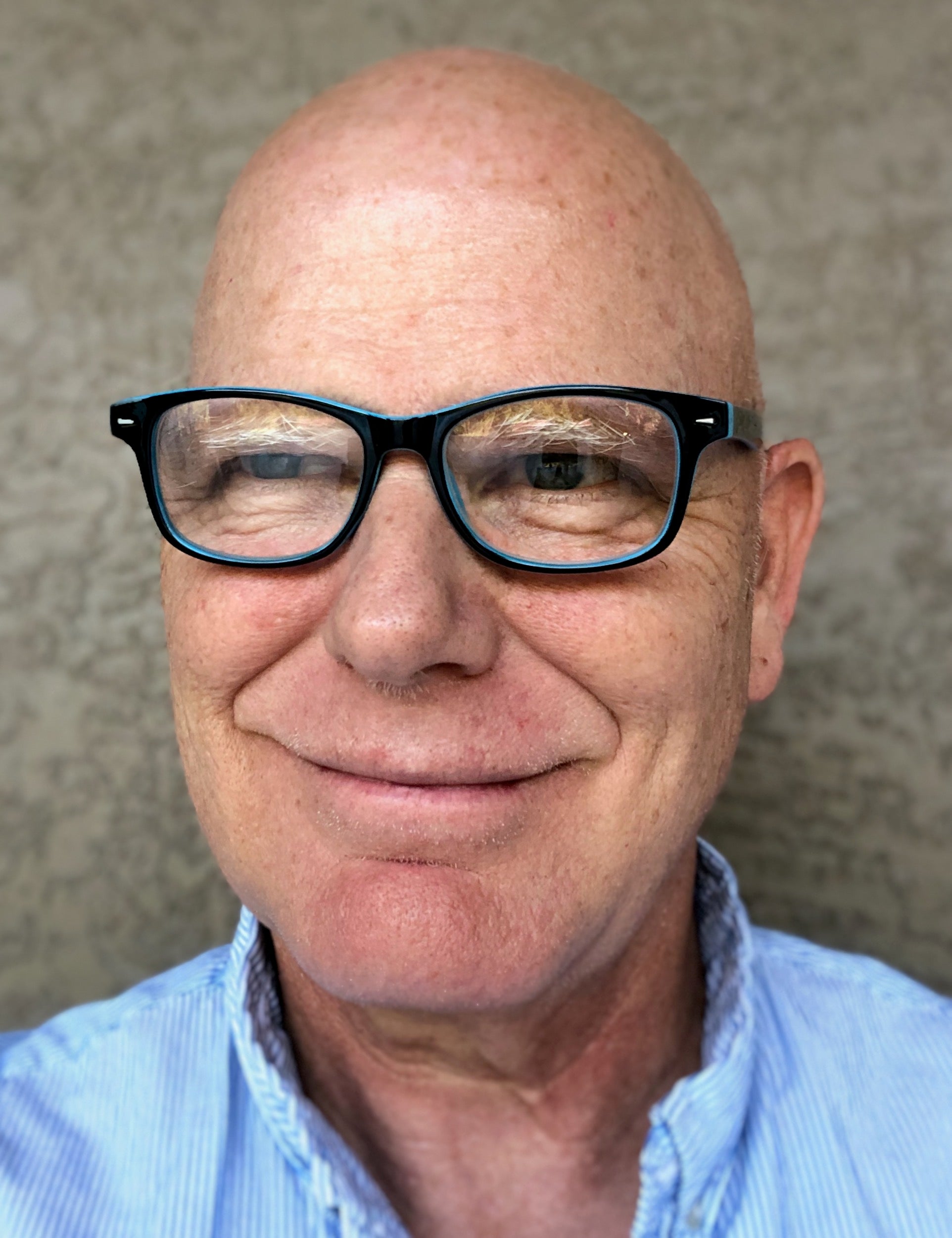 Powerful High Magnification Reading Glasses – In Style Eyes